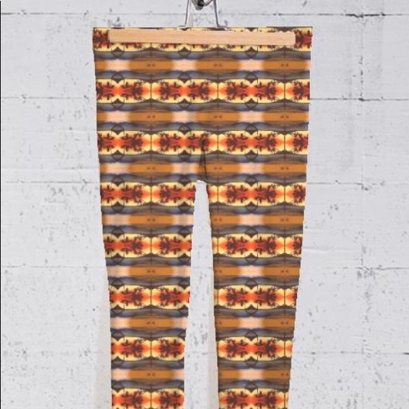 Vida and Co | Pants & Jumpsuits | Designer Midrise Yoga Capriscustom ...